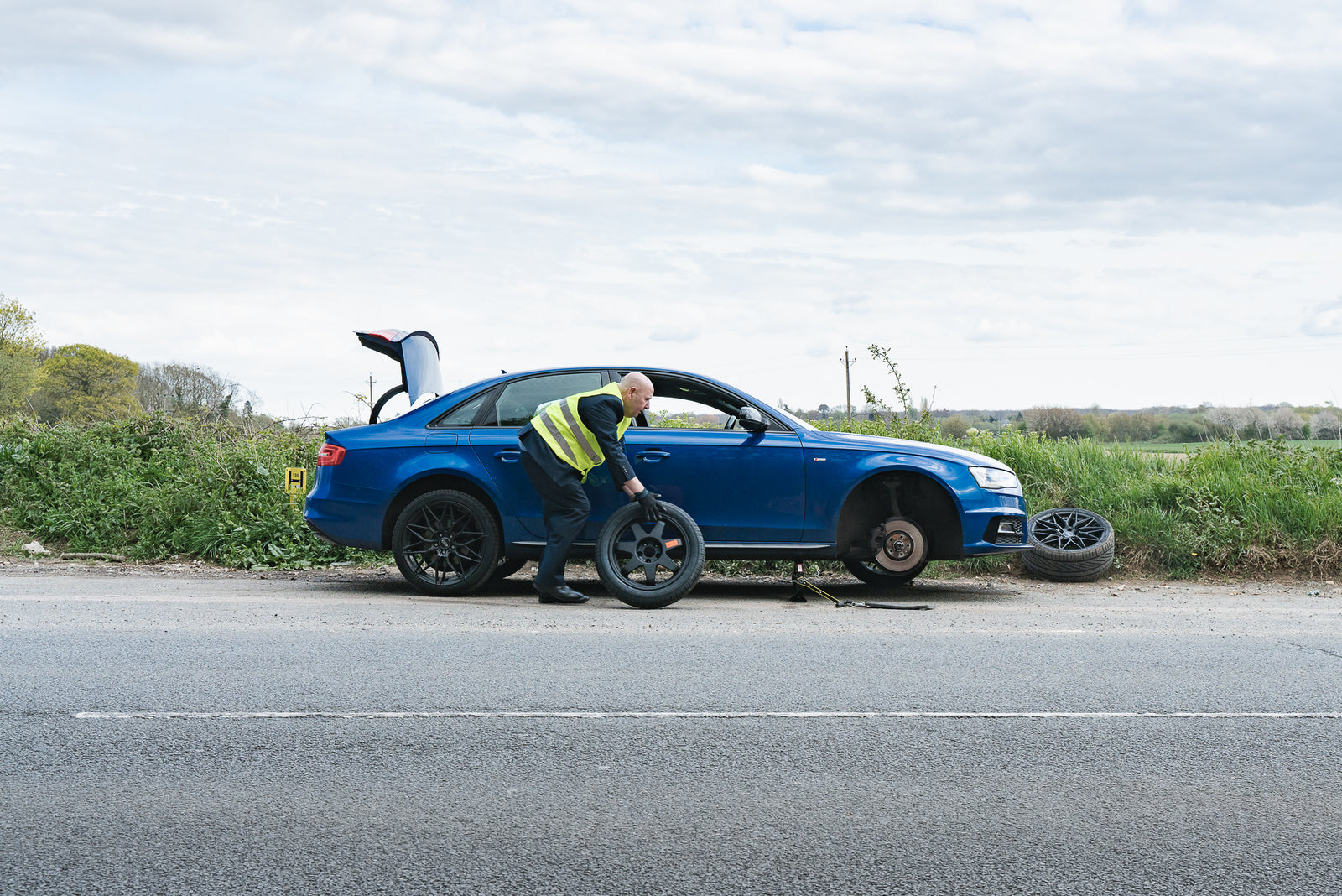 Road Hero Space Saver Spare Wheel Kits